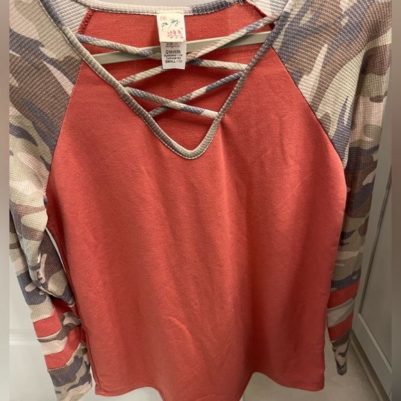 7th Ray | Tops | 7th Ray Camo And Clay Long Sleeve Top Nwot | Poshmark